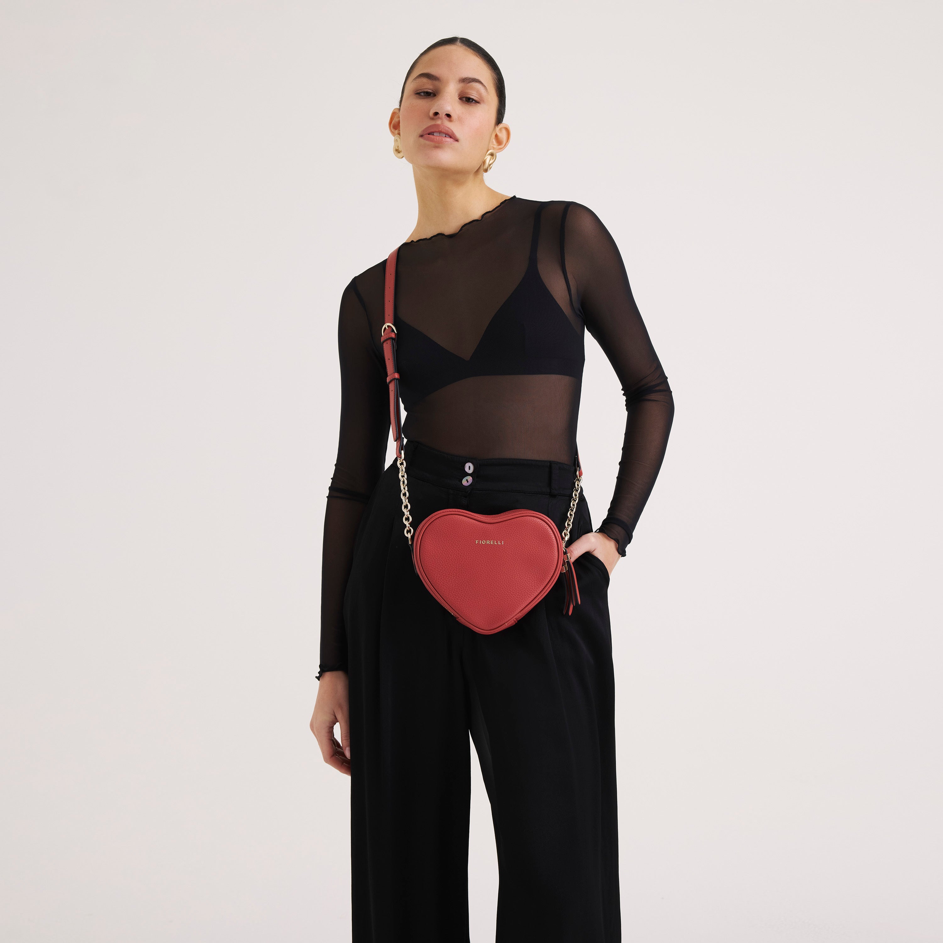 Esme Heart Crossbody Bag | Hot Sauce Red – Fiorelli.com